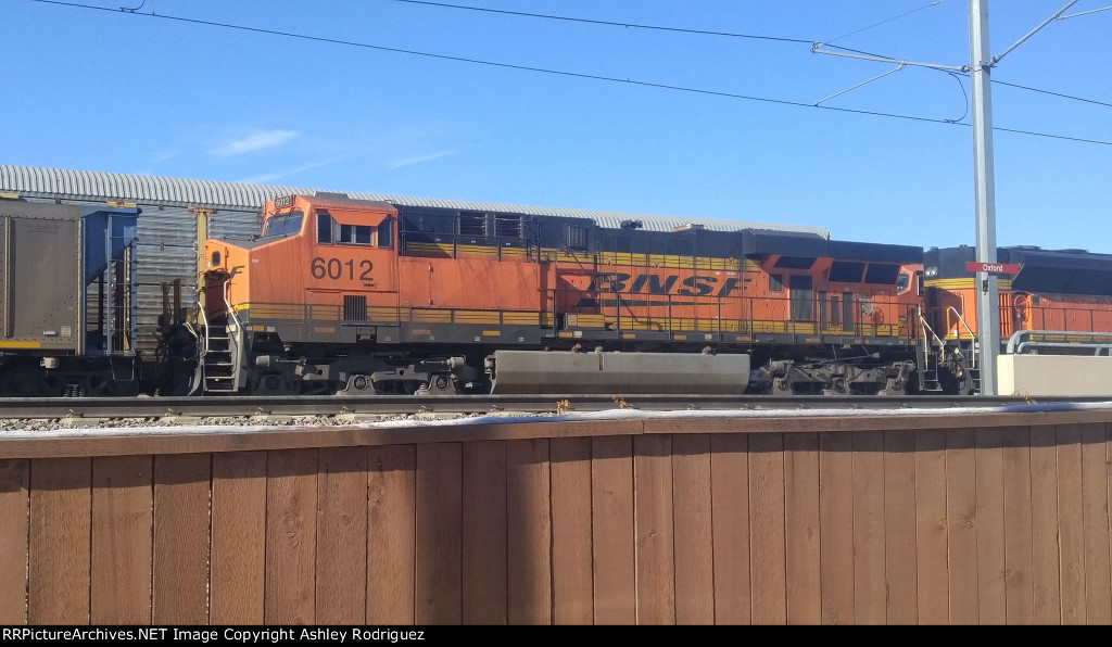 BNSF 6012
